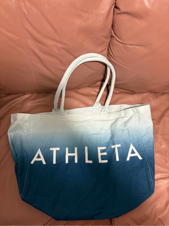 Athleta | Bags | Athleta Large Blue And White Ombr Cotton Tote Bag ...